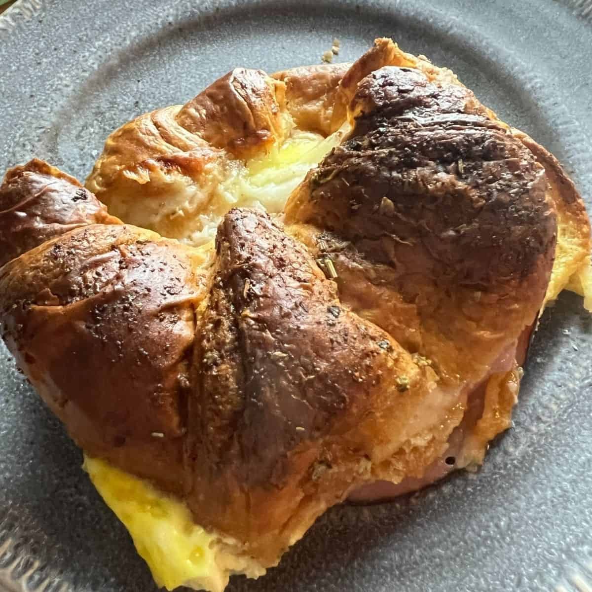 Croissant Bake - homemestic.com