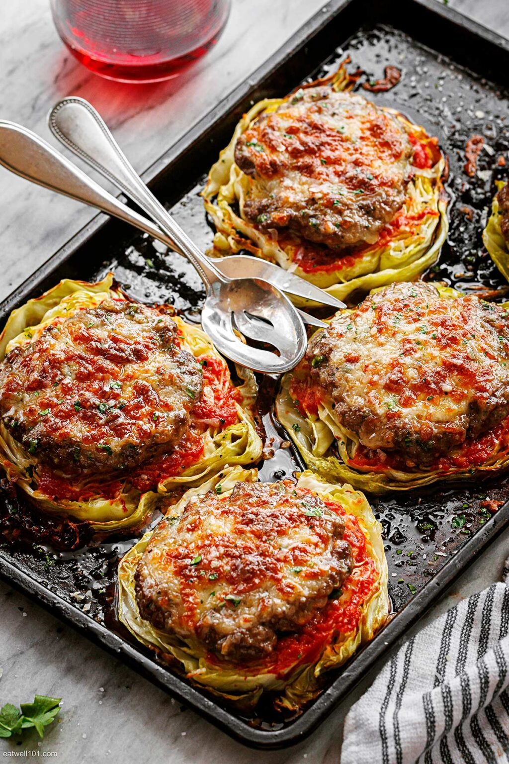 Oven-Baked Cabbage Burgers - homemestic.com