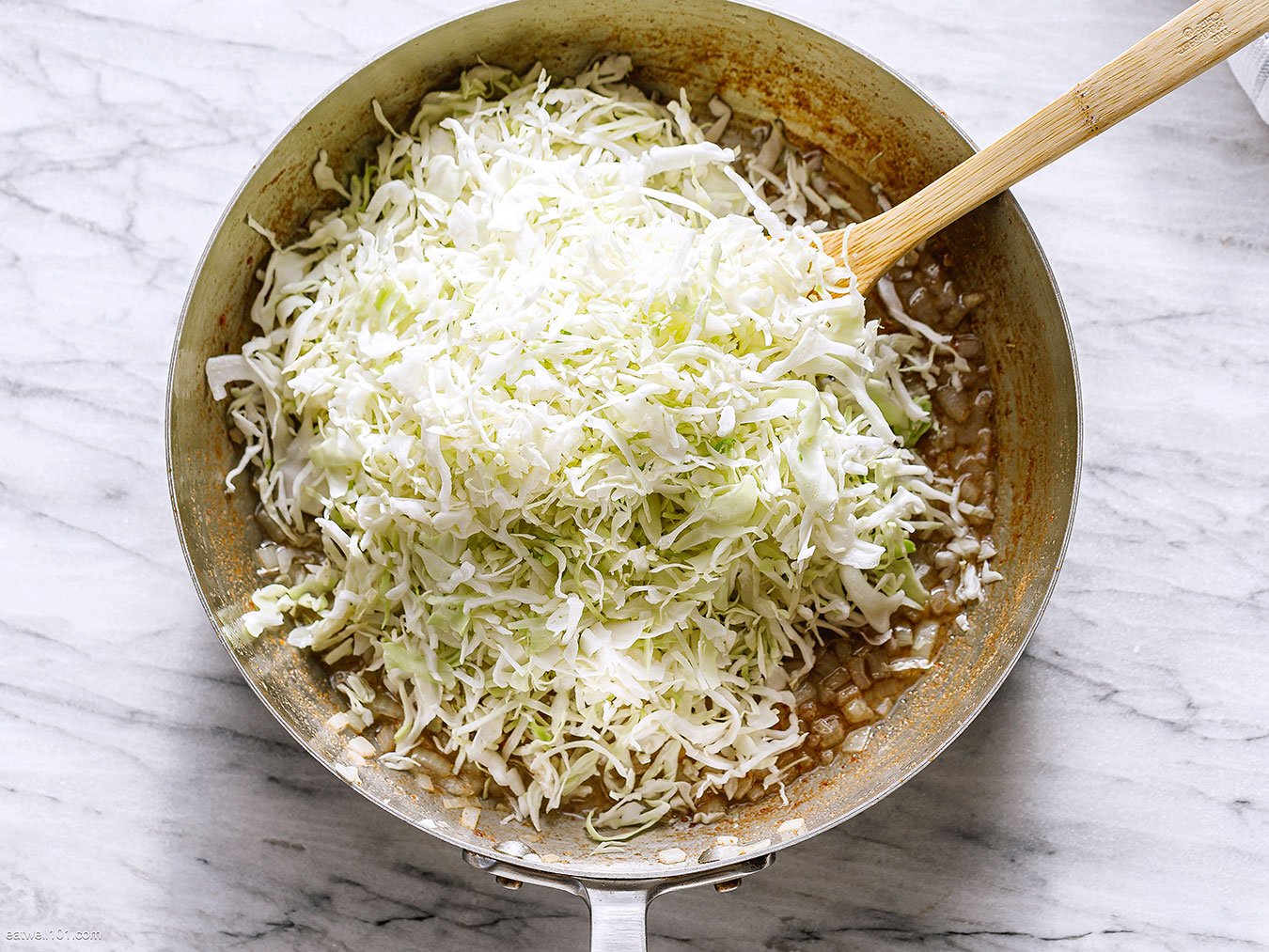 Bacon Cabbage Skillet Recipe - homemestic.com