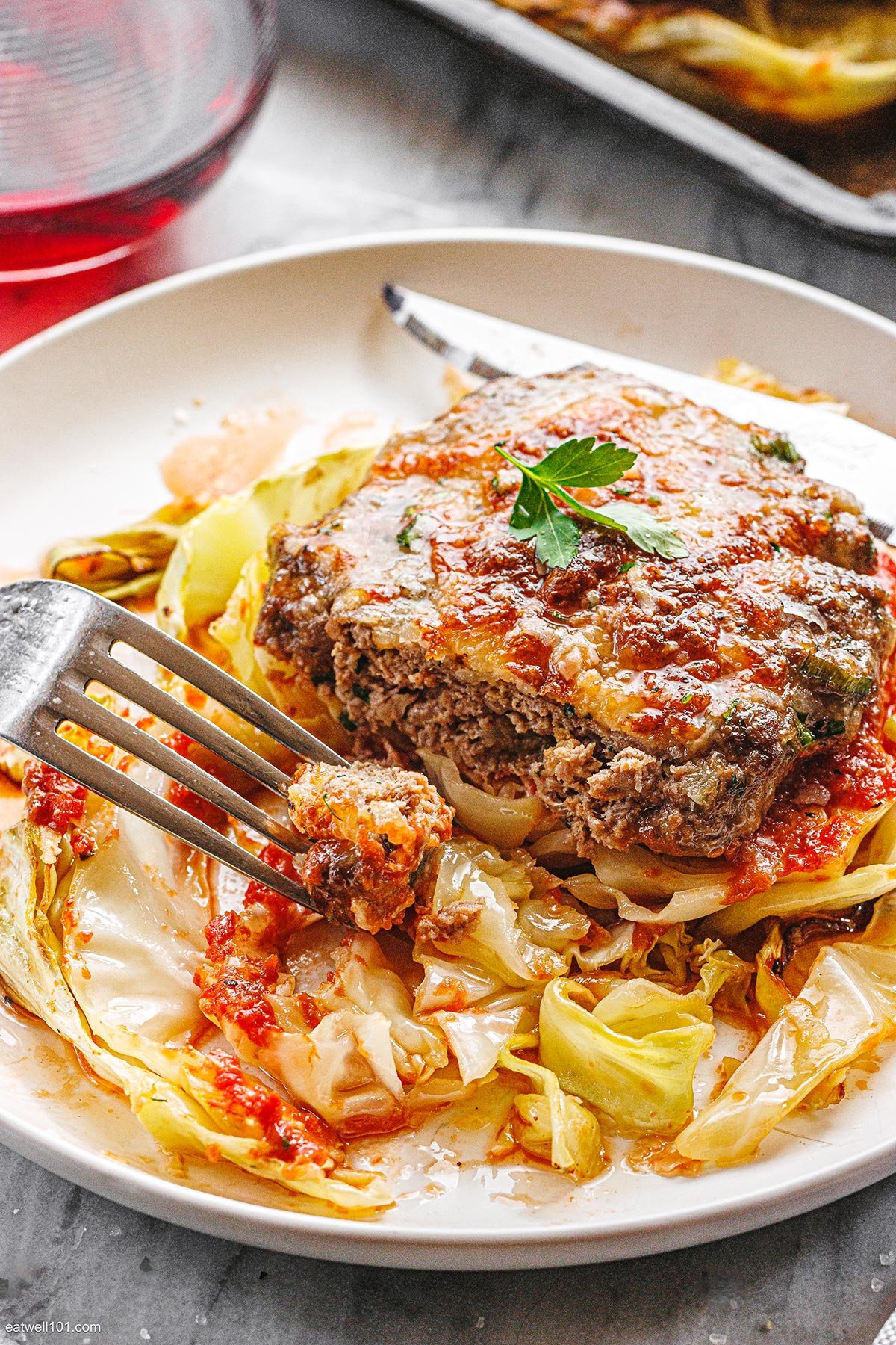 Oven-Baked Cabbage Burgers - homemestic.com